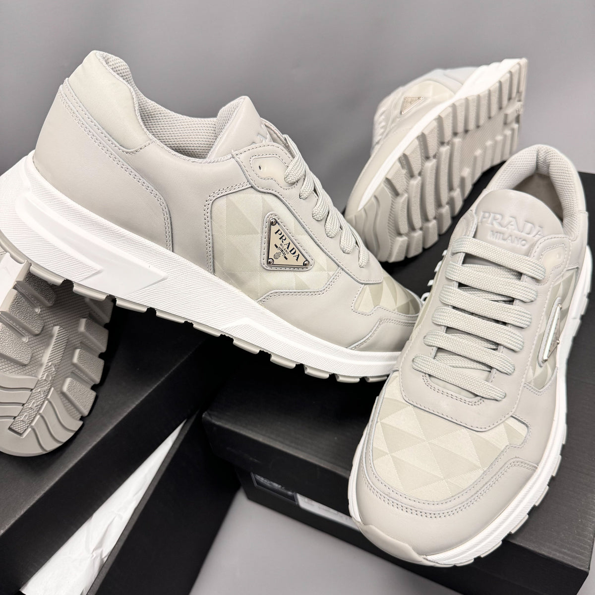 Prada Prax Trainers: The Ultimate Fusion of Luxury & Performance ...